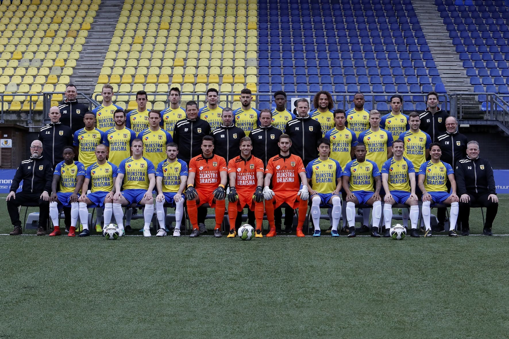 Aanvoerder blijft, negen spelers vertrekken voorlopig · SC Cambuur