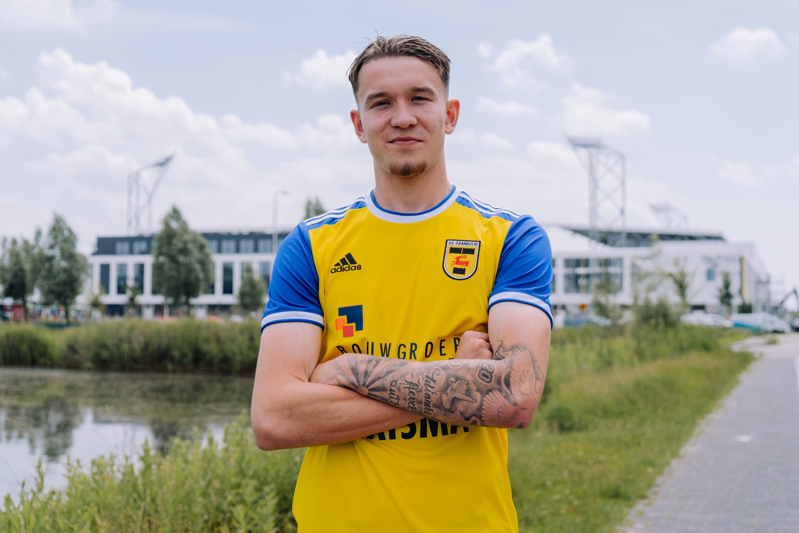 Aanwinst Bryant Nieling aan het woord: "De sfeer hier is abnormaal ...