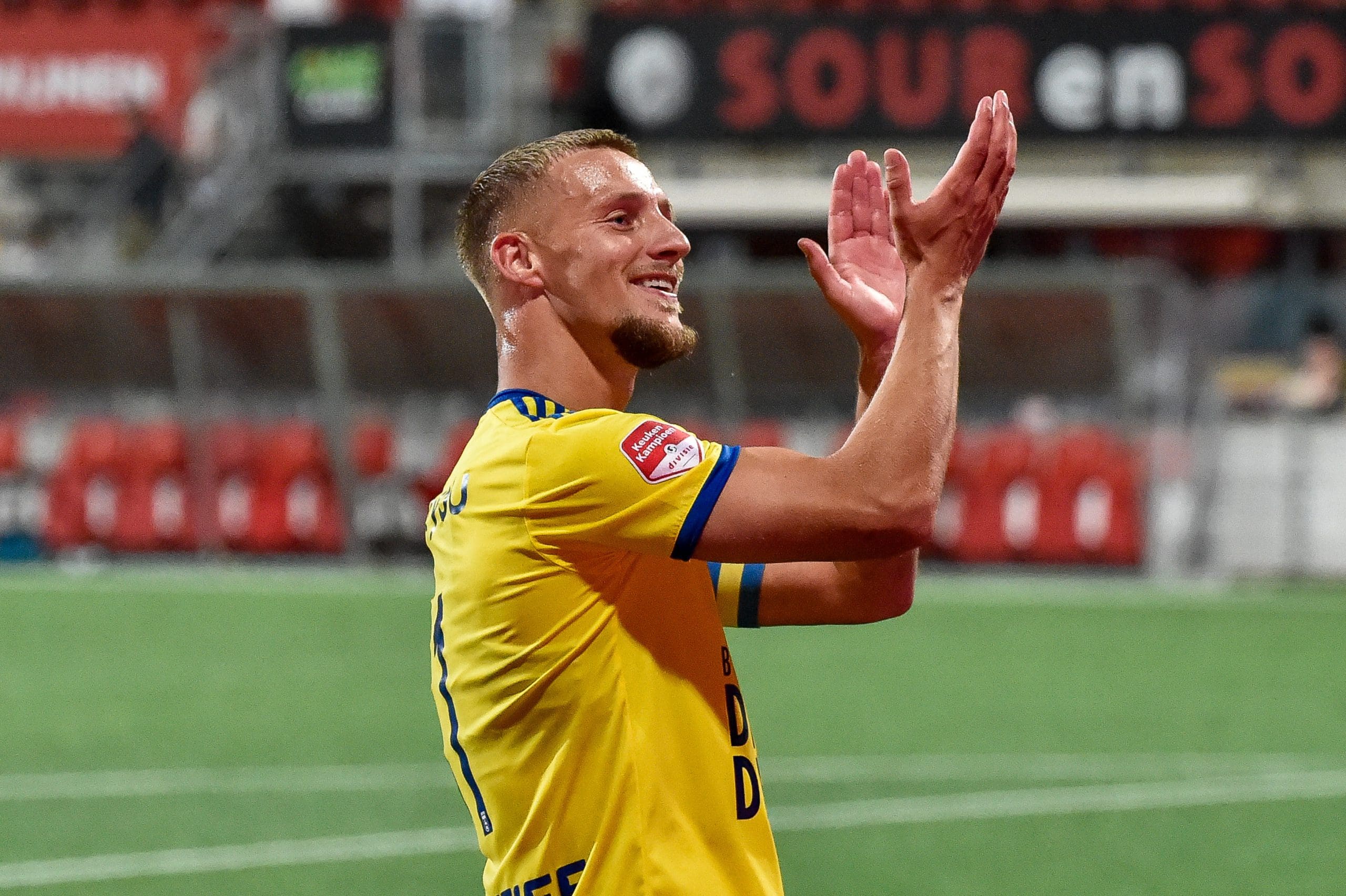 Silvester van der Water vertrekt naar RKC Waalwijk · SC Cambuur