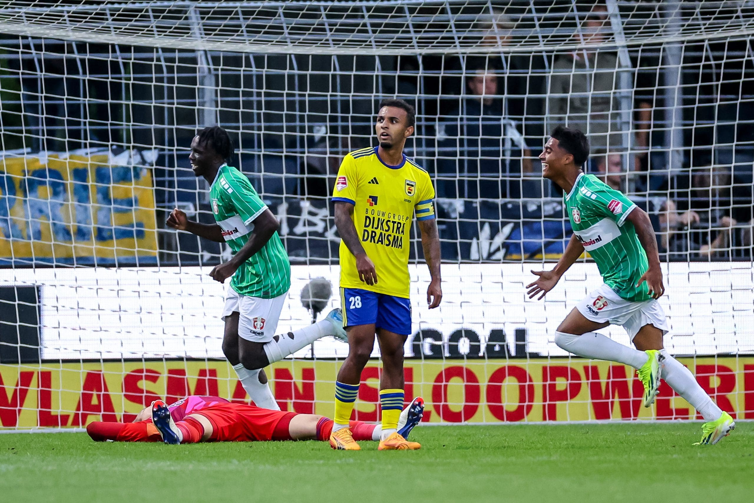 Samenvatting FC Dordrecht - SC Cambuur (2-0) · SC Cambuur
