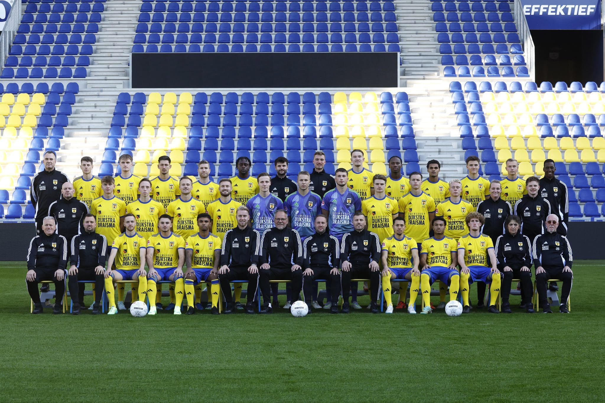 Opties van zestal spelers niet gelicht · SC Cambuur