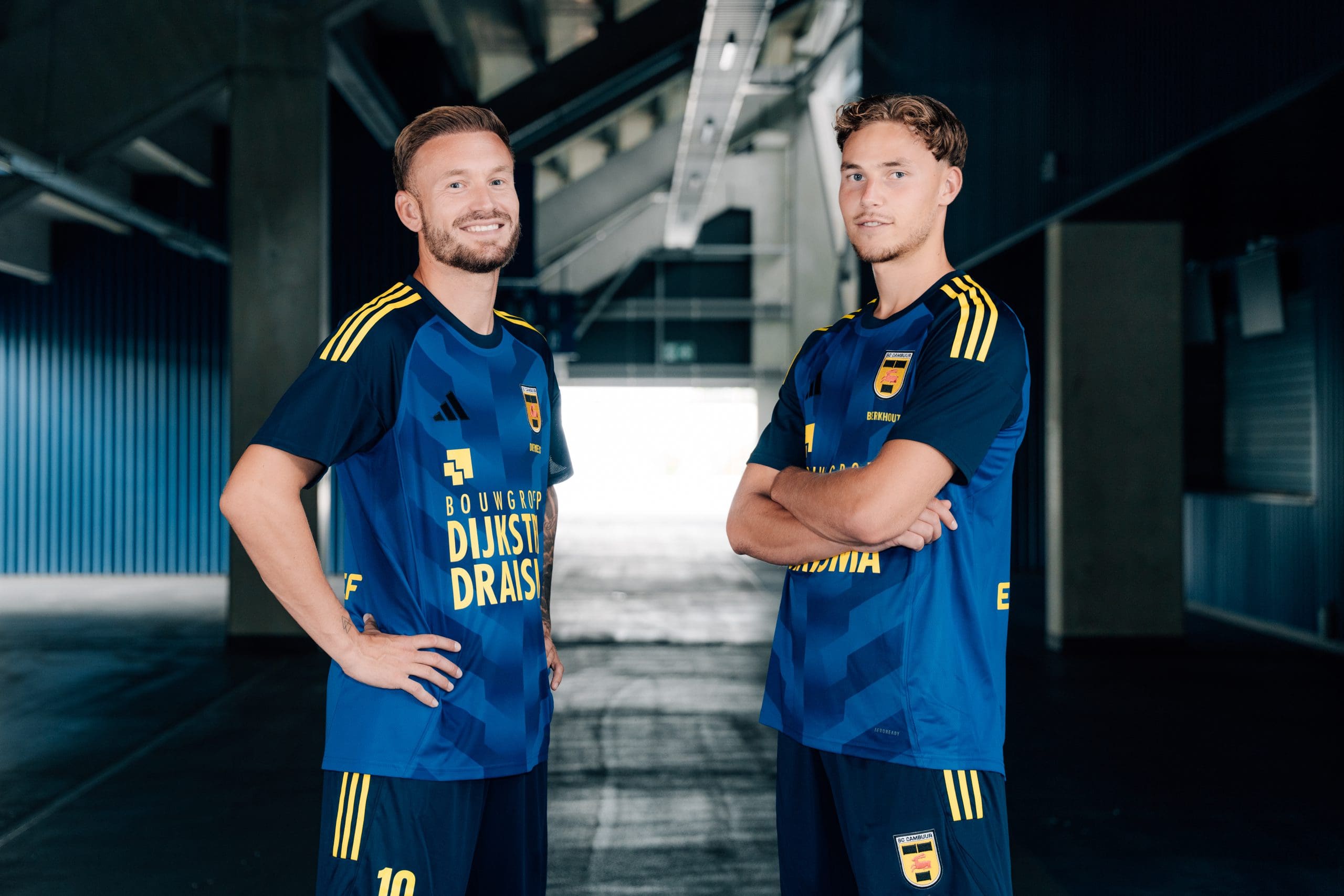 Uittenue 2025/2026: Waar het hert vol van is... · SC Cambuur